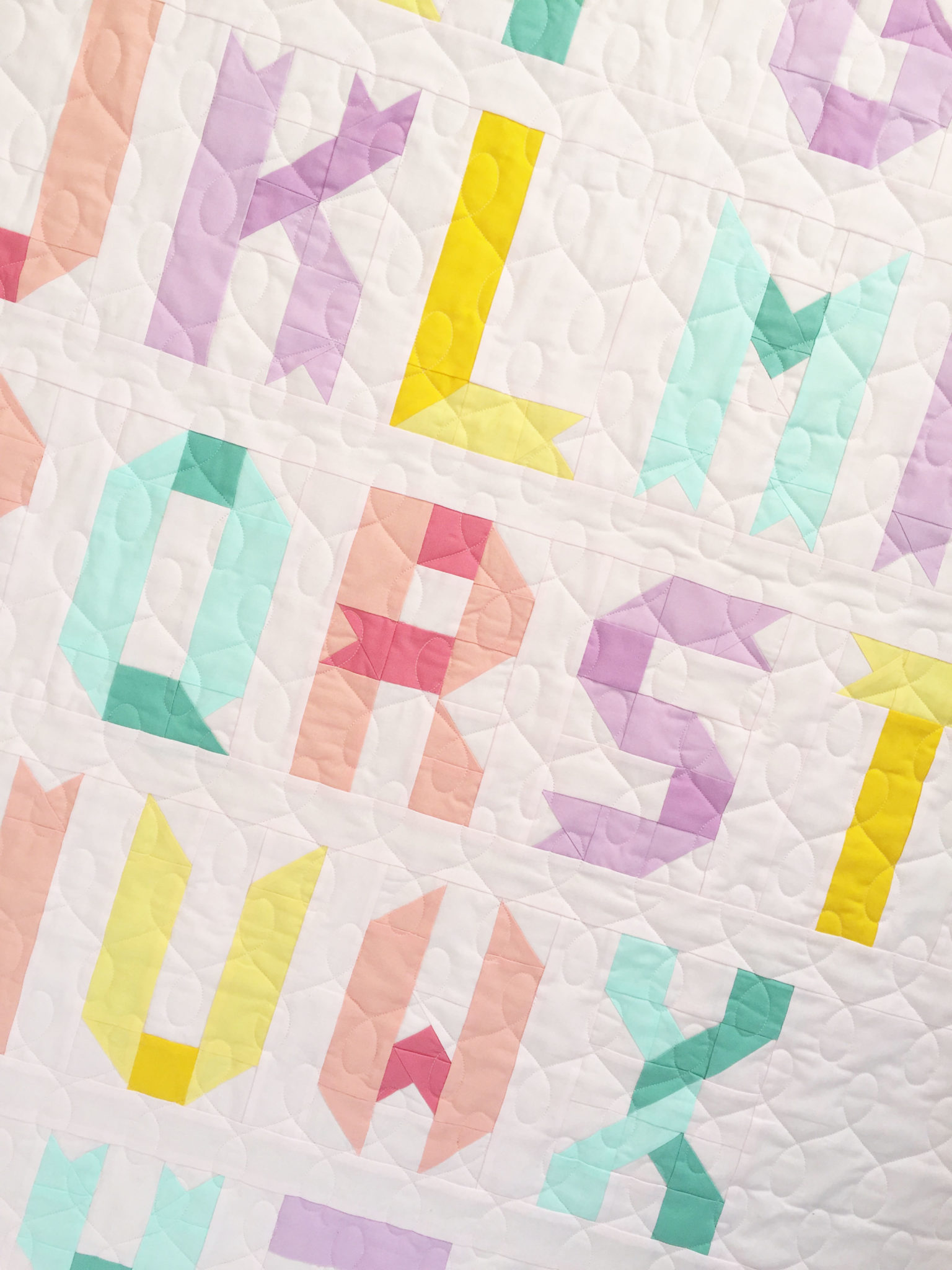 Here comes the sun (some alphabet quilt shots) – Patch + Dot